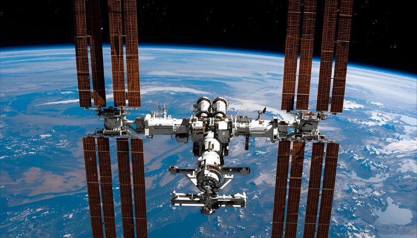 Voyager Technologies deploys cloud technology at International Space ...